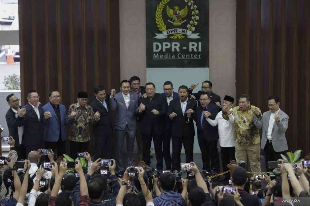 8 Parpol di DPR Kecuali PDIP Desak MK Tak Kabulkan Sistem Proporsional ... 8 Parpol di DPR Kecuali PDIP Desak MK Tak Kabulkan Sistem Proporsional ...