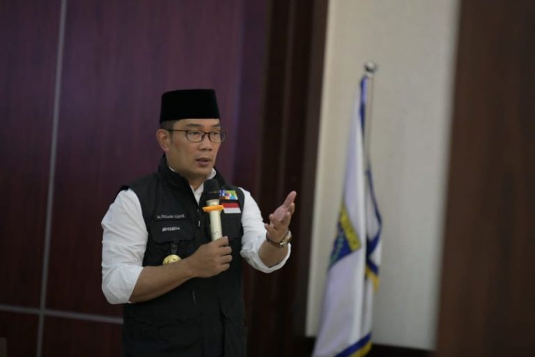 Ridwan Kamil Kasih Kode Gabung Parpol Akhir 2022 - Chatnews Indonesia Ridwan Kamil Kasih Kode Gabung Parpol Akhir 2022 - Chatnews Indonesia