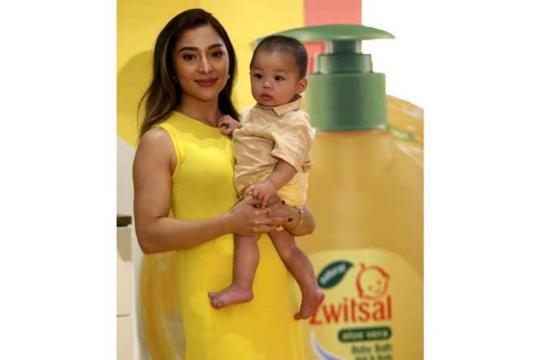 Nikita Willy Akui Nikmati Proses Belajar Jadi Ibu - Chatnews Indonesia Nikita Willy Akui Nikmati Proses Belajar Jadi Ibu - Chatnews Indonesia