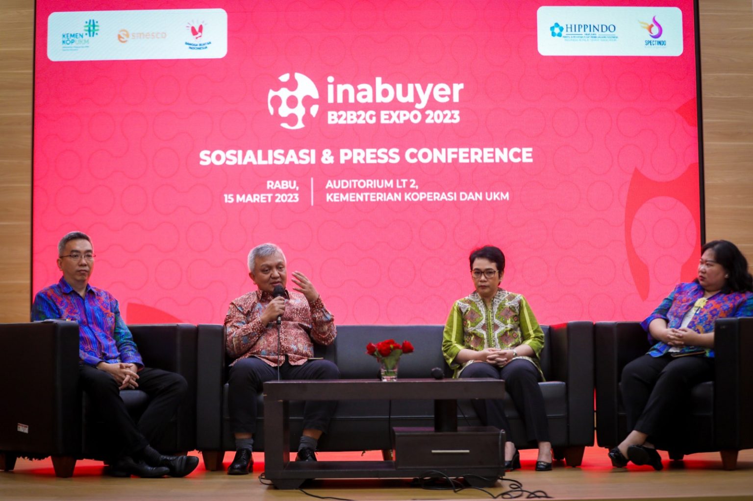 Fantastis, Pemerintah Kucurkan Dana Belanja bagi UMKM Rp500 Triliun ... Fantastis, Pemerintah Kucurkan Dana Belanja bagi UMKM Rp500 Triliun ...